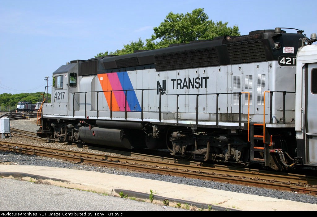 NJT 4217 It's another high sunlight day